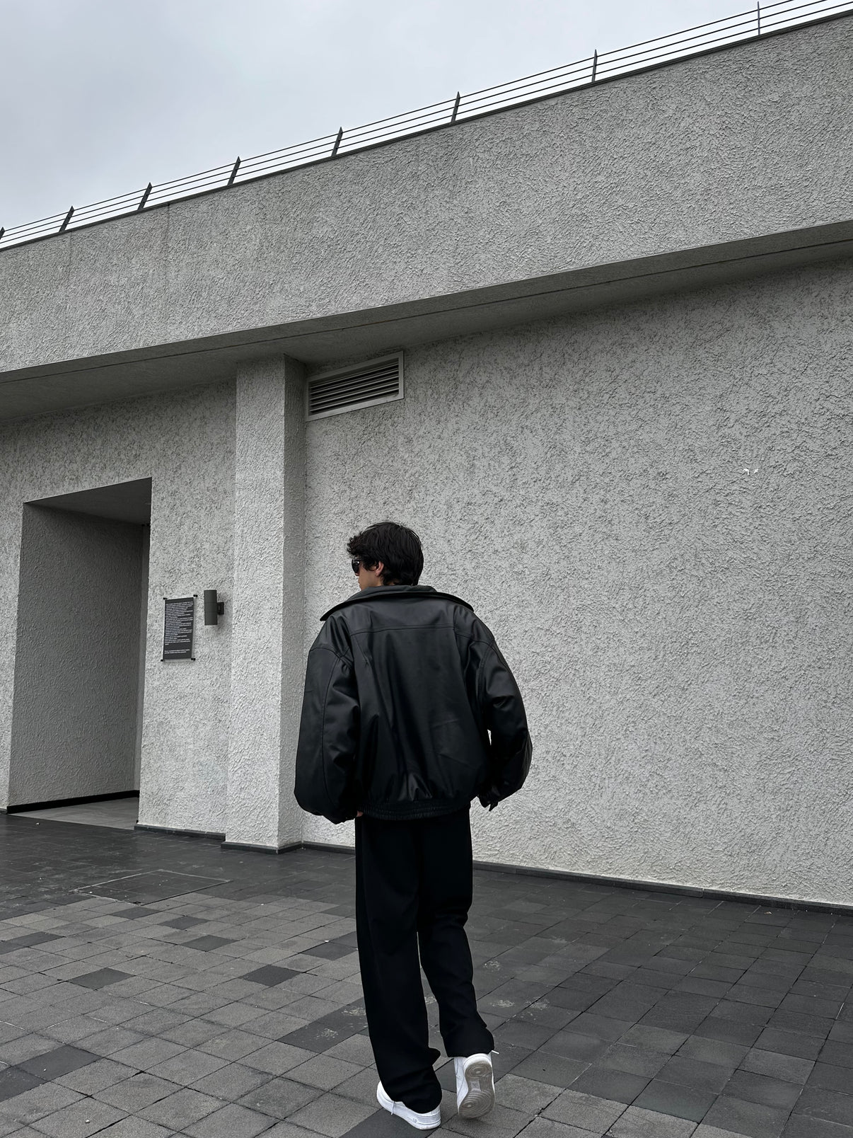 Siyah Oversize Bomber Deri Ceket – ATE STUDIOS