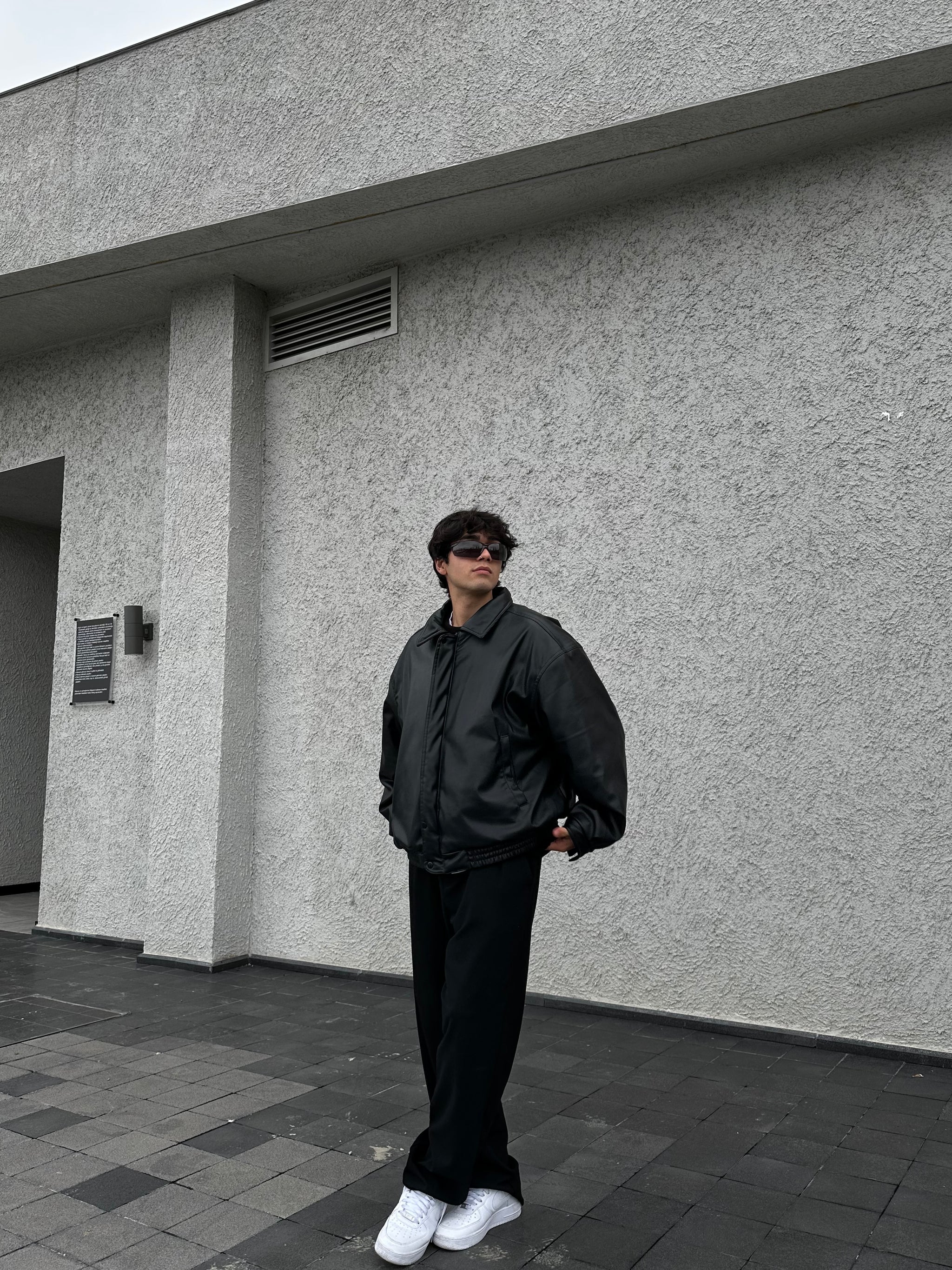 Siyah Oversize Bomber Deri Ceket – ATE STUDIOS